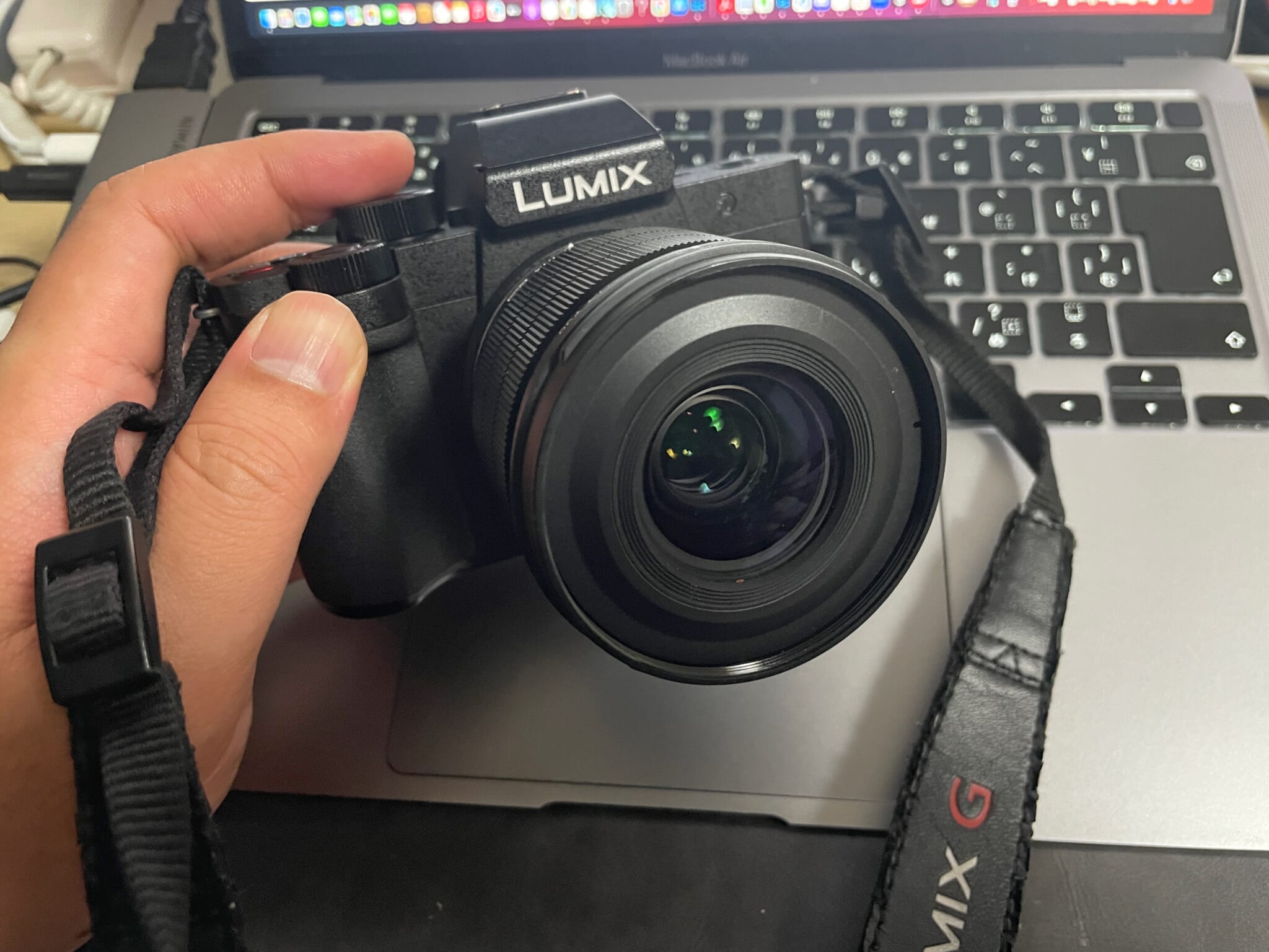 軽量カメラの決定版！LUMIX G100Dをサブスクで試してみた感想とレビュー | モンハコ